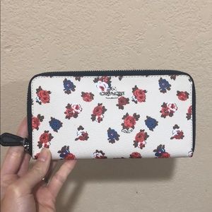 Coach | Bags | Coach Tea Rose Flower Accordion Zip Wallet | Poshmark